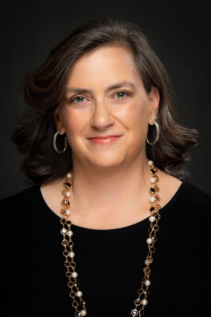 Elizabeth J. Altman - Edizioni Este